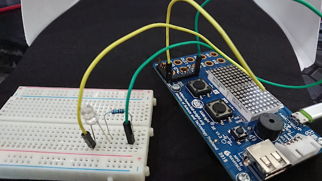 KidBright ใช้งานแบบง่าย ๆ : ตอนที่ 8 ต่อหลอด LED กับพอร์ตเอาต์พุตจาก ...