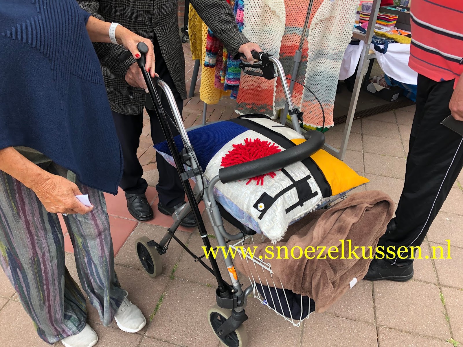 Snoezelkussen voor mensen met Dementie, Alzheimer, NAH