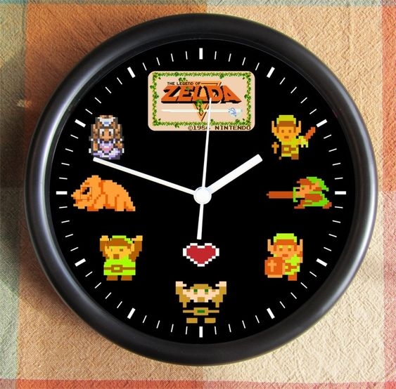 50+ Unique Character Wall Clocks To Beautify Your Home | ARA HOME