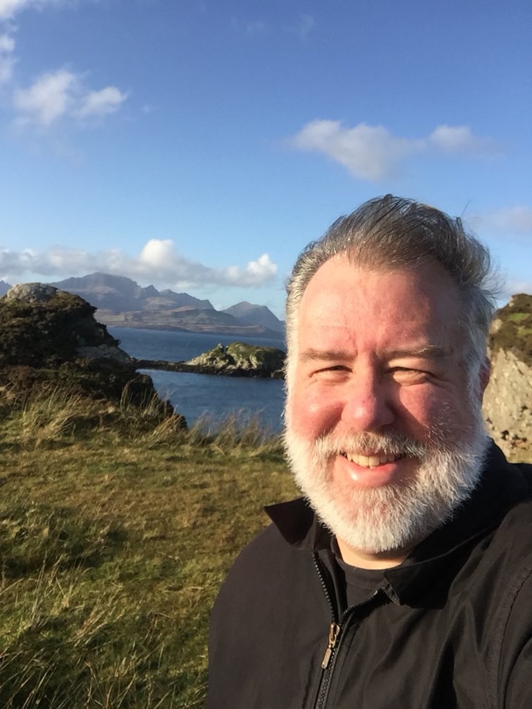 Mike Lynch Cartoons: Back in the Studio