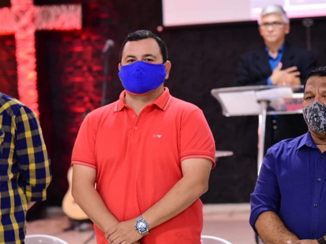 VÍDEO | Poeta e escritor Marcus Krause lança o livro "Memória e ...