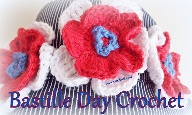 MICROCKNIT CREATIONS: BASTILLE DAY CROCHET