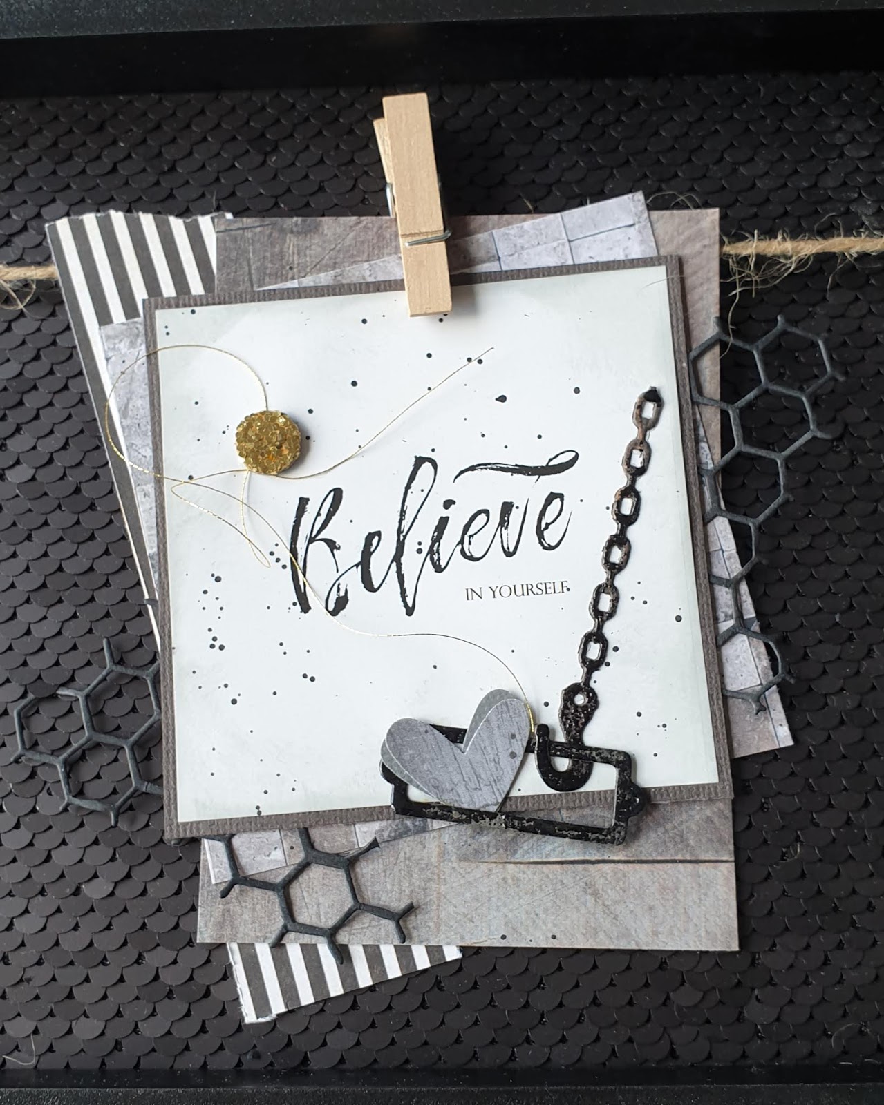 Scrap-joy: Hoe je van iets saais iets leuks kunt maken.