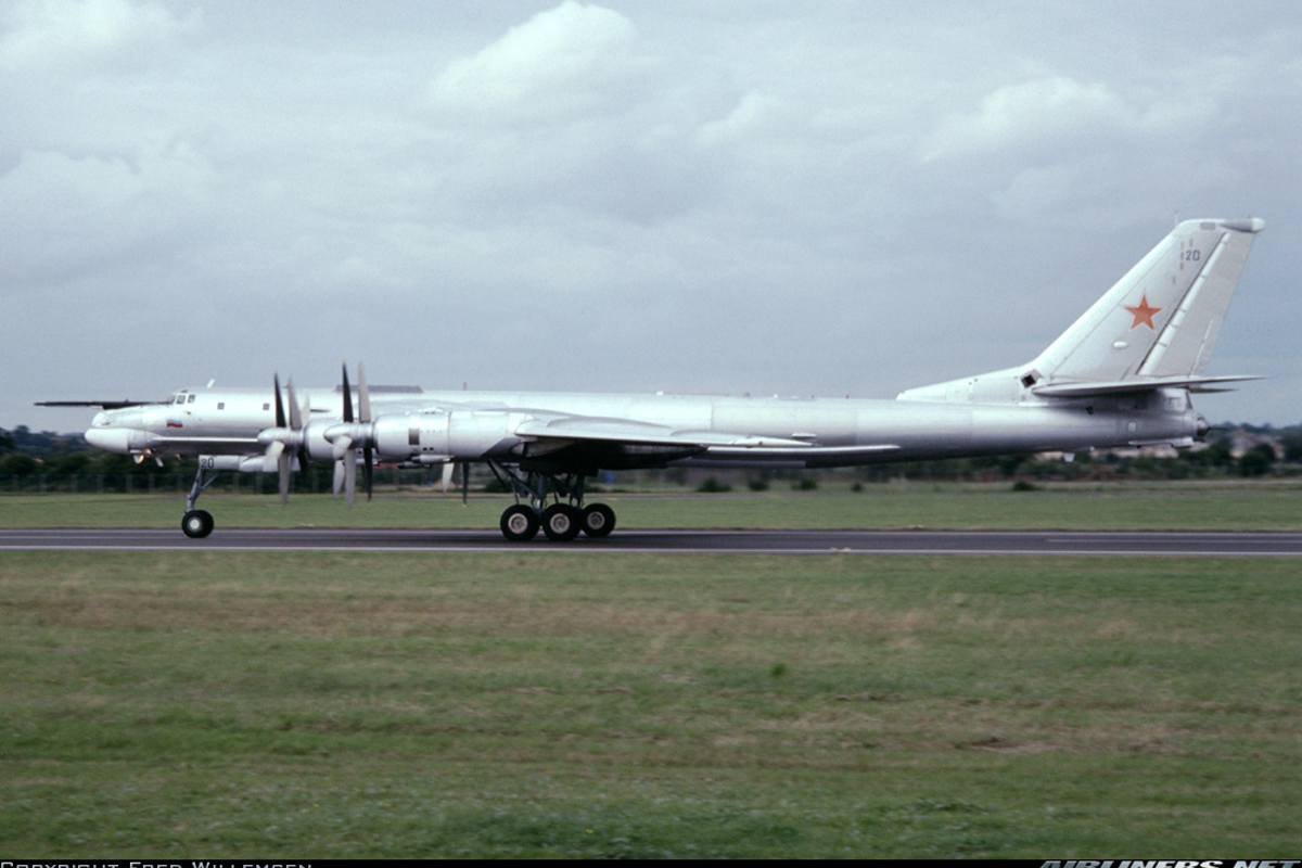 Charles Ryan's Flying Adventure: Aircraft Recognition Guide (Part 3 ...