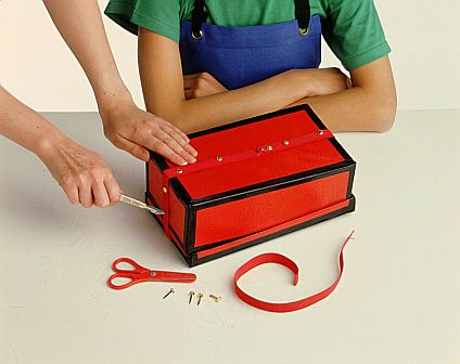 MAKE A TOOLBOX FROM SHOE BOXES | New Style For You