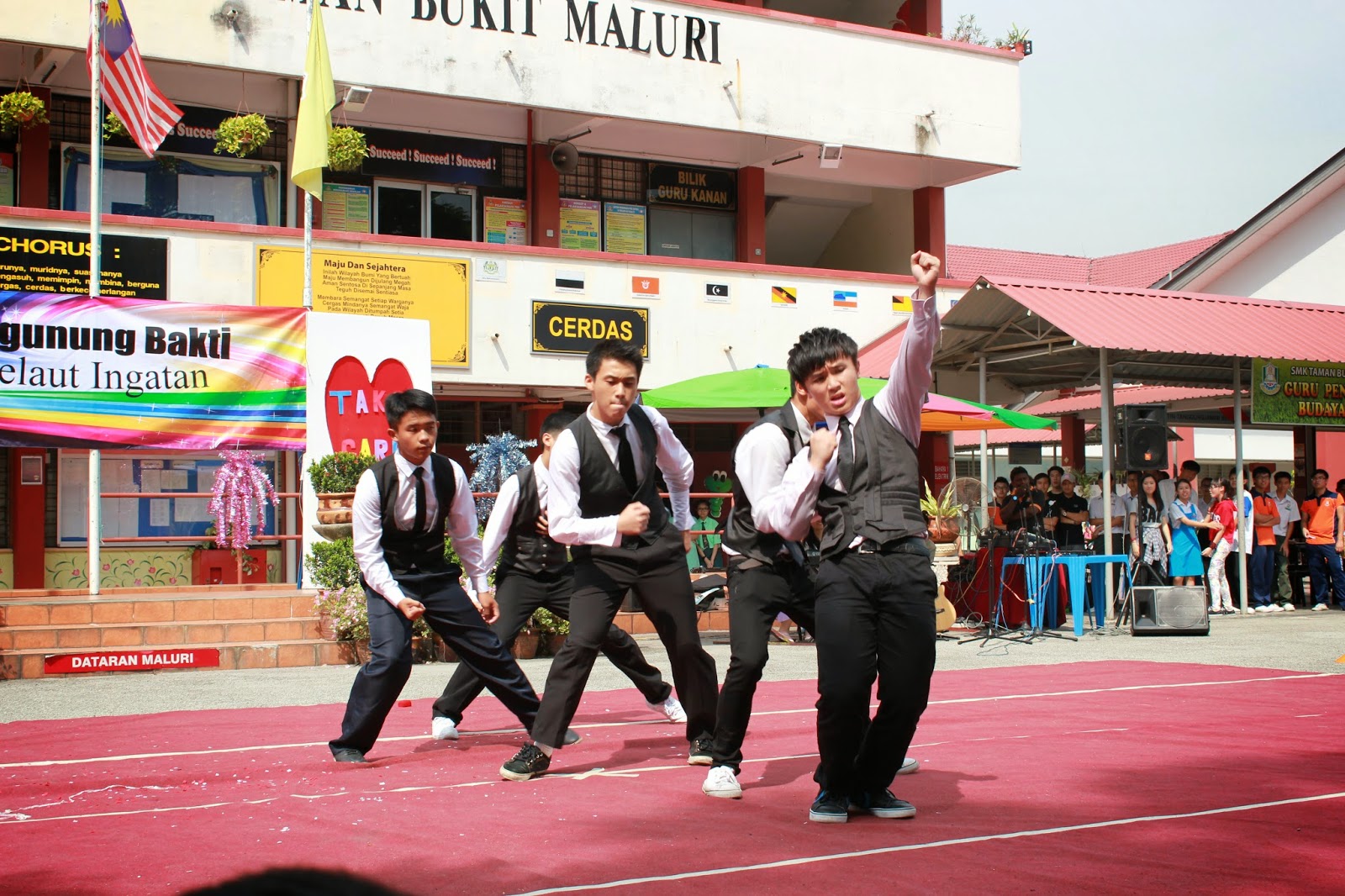 SMK Taman Bukit Maluri KPJ