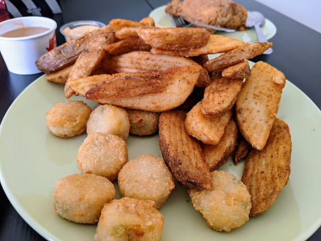 Smooch Food: Lunch delivery from Hi Five Chicken