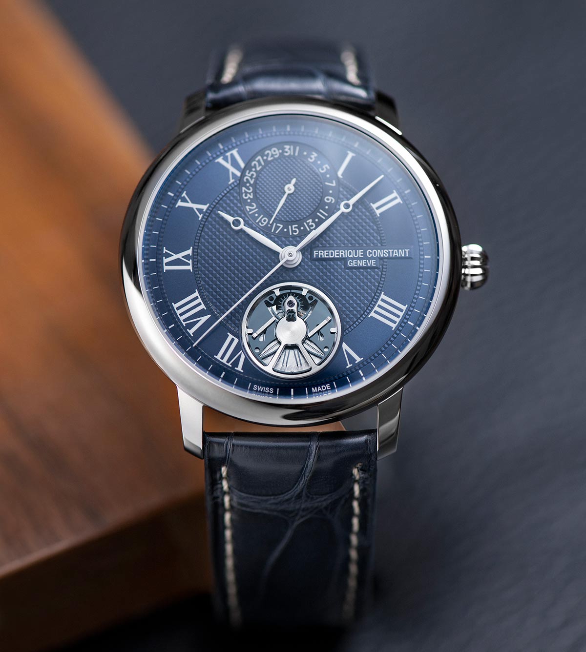 Frederique Constant - Slimline Monolithic Manufacture 40Hz | Time and ...
