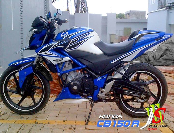 STREETFIRE-150: Konsep Modifikasi CB150R ala' Julak Sendie Design