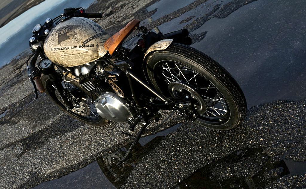 Queen Elizabeth Coronation - Inazuma café racer