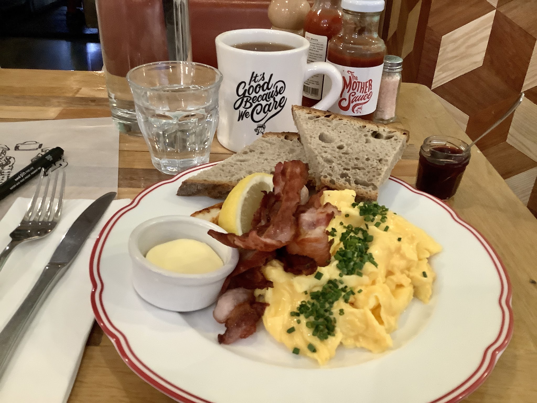 paris breakfasts: Paris Breakfast at Holybelly Cafe, Matisse