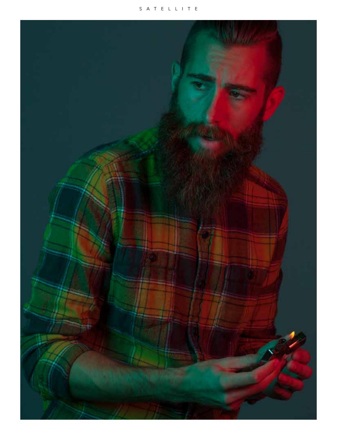 Trevor Wayne para Satellite Magazine XLVI por Michael Oliveri