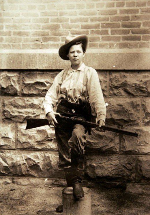 Old West Outlaw Women 02 2022 old-west-outlaw-women-02-2022