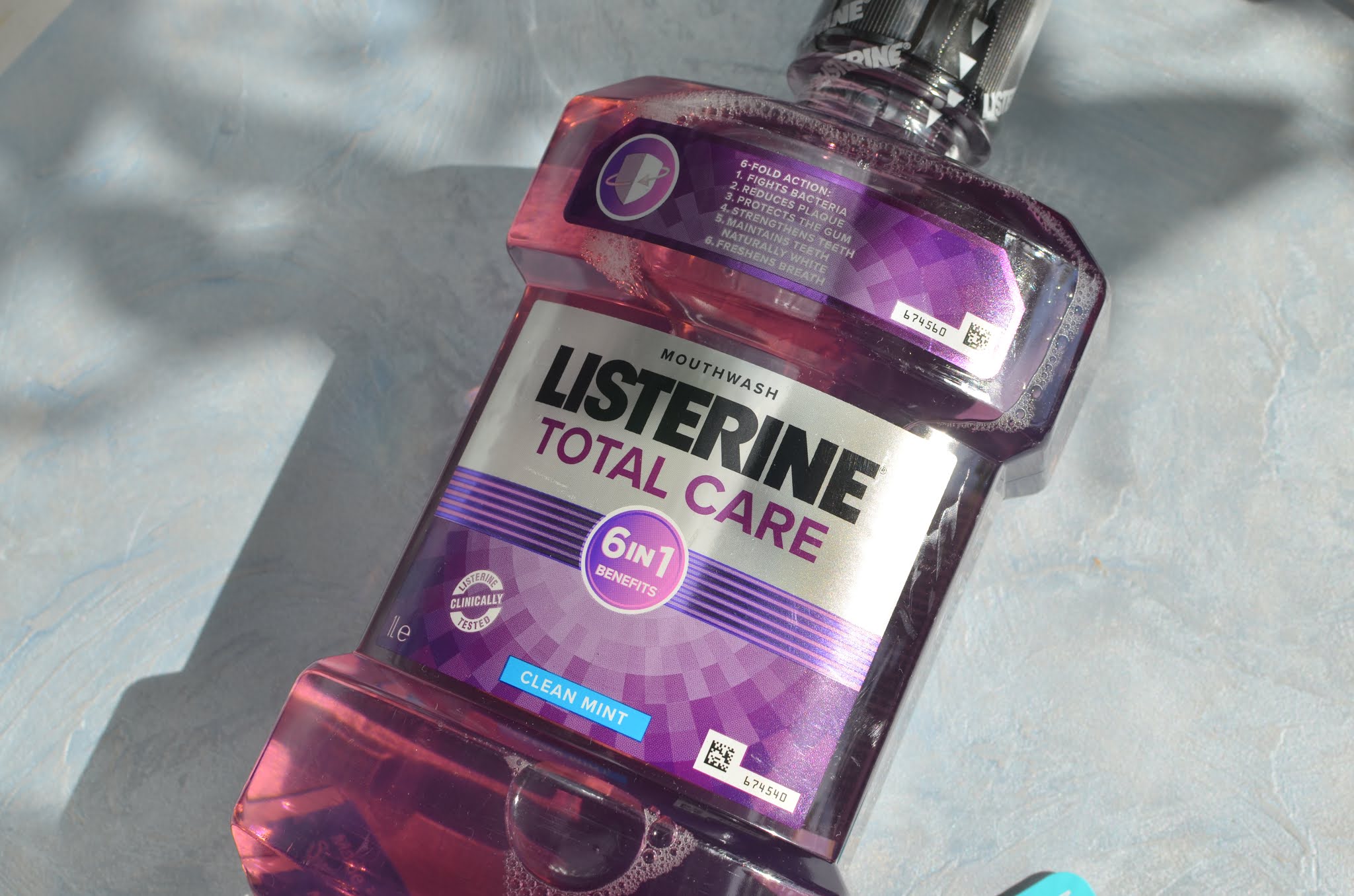 Догляд за ротовою порожниною: CURAPROX, Listerine, TePe, Elmex ...