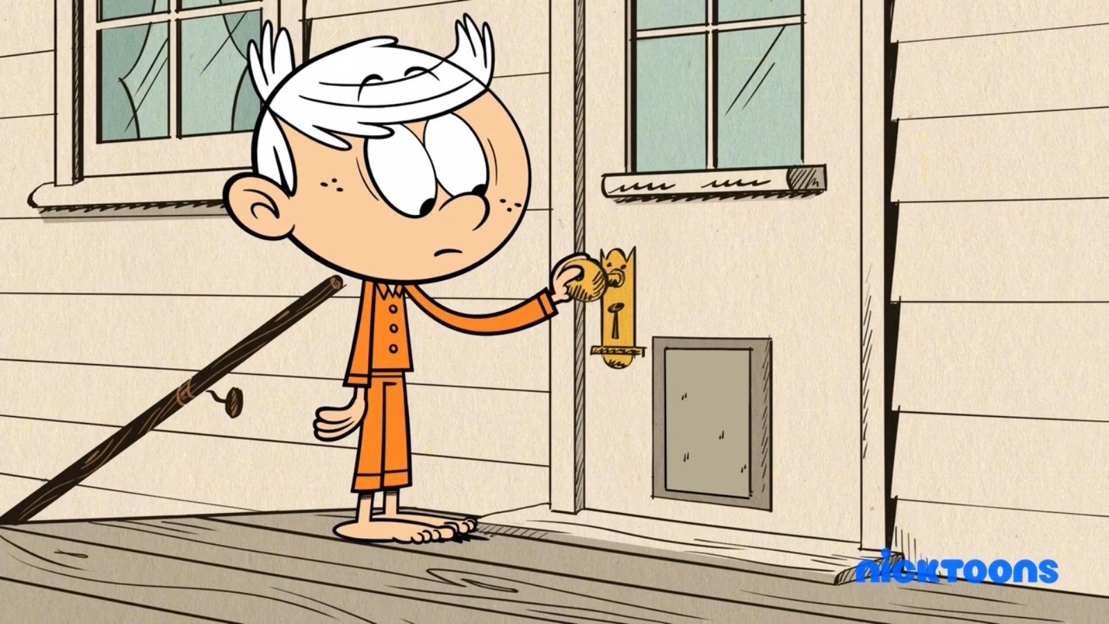 NickALive!: Nickelodeon Turns BUGs Blue to Promote Launch of Paramount Plus