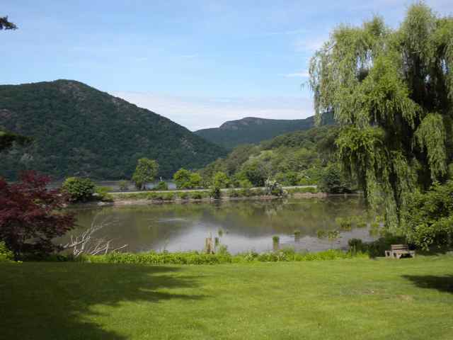 Lee's Myth: Mt Taurus Solo Hike