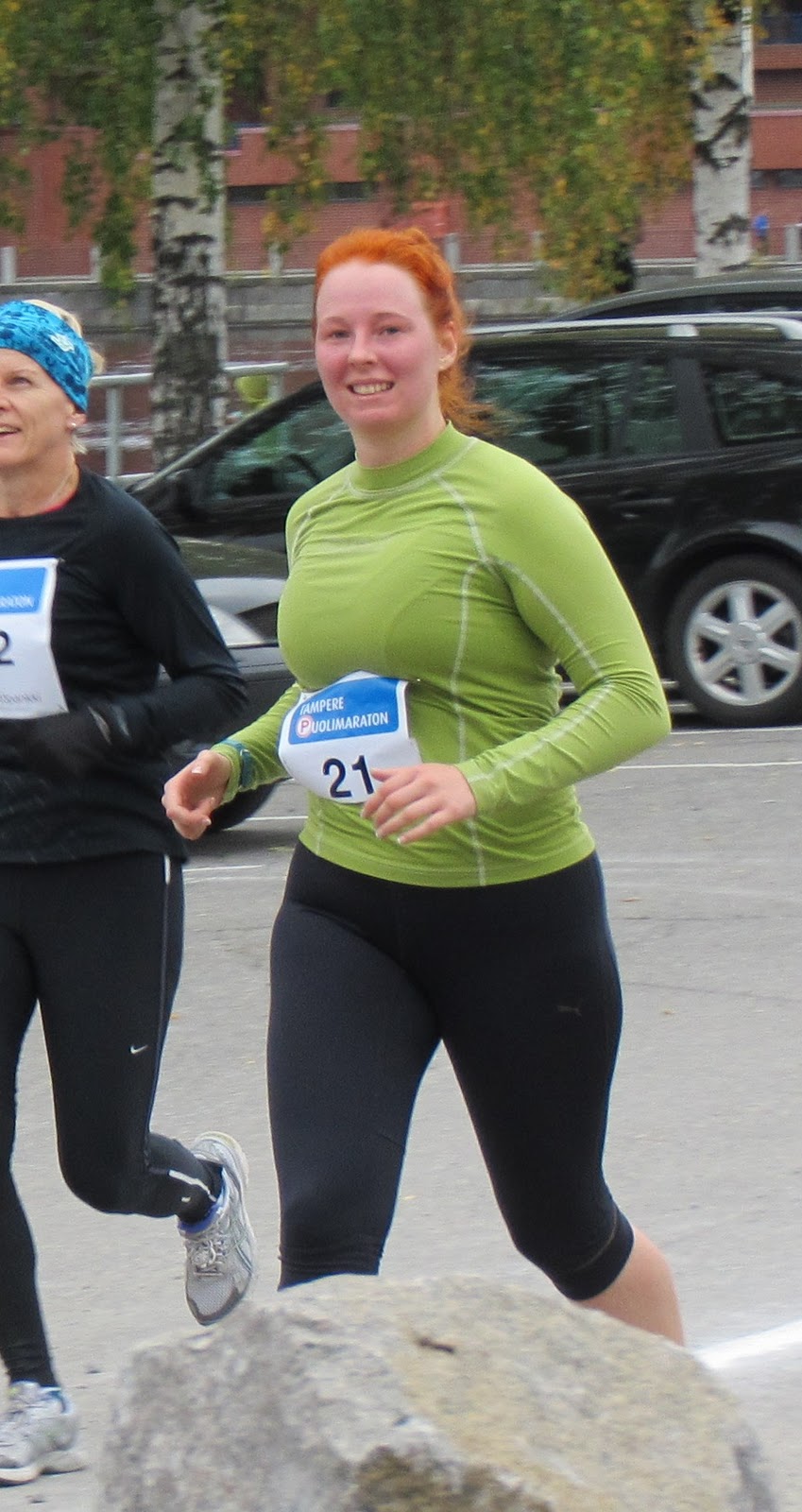 Team Raholan sivut: Elisa lataa akkunsa liikkumalla