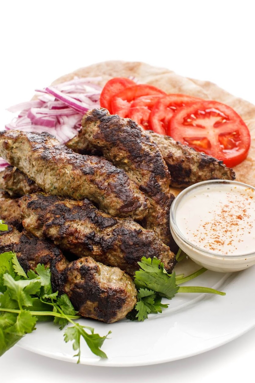 Kebabs (Brochetas) Kafta Libaneses con Salsa Tahini | Mil Recetas de Cocina