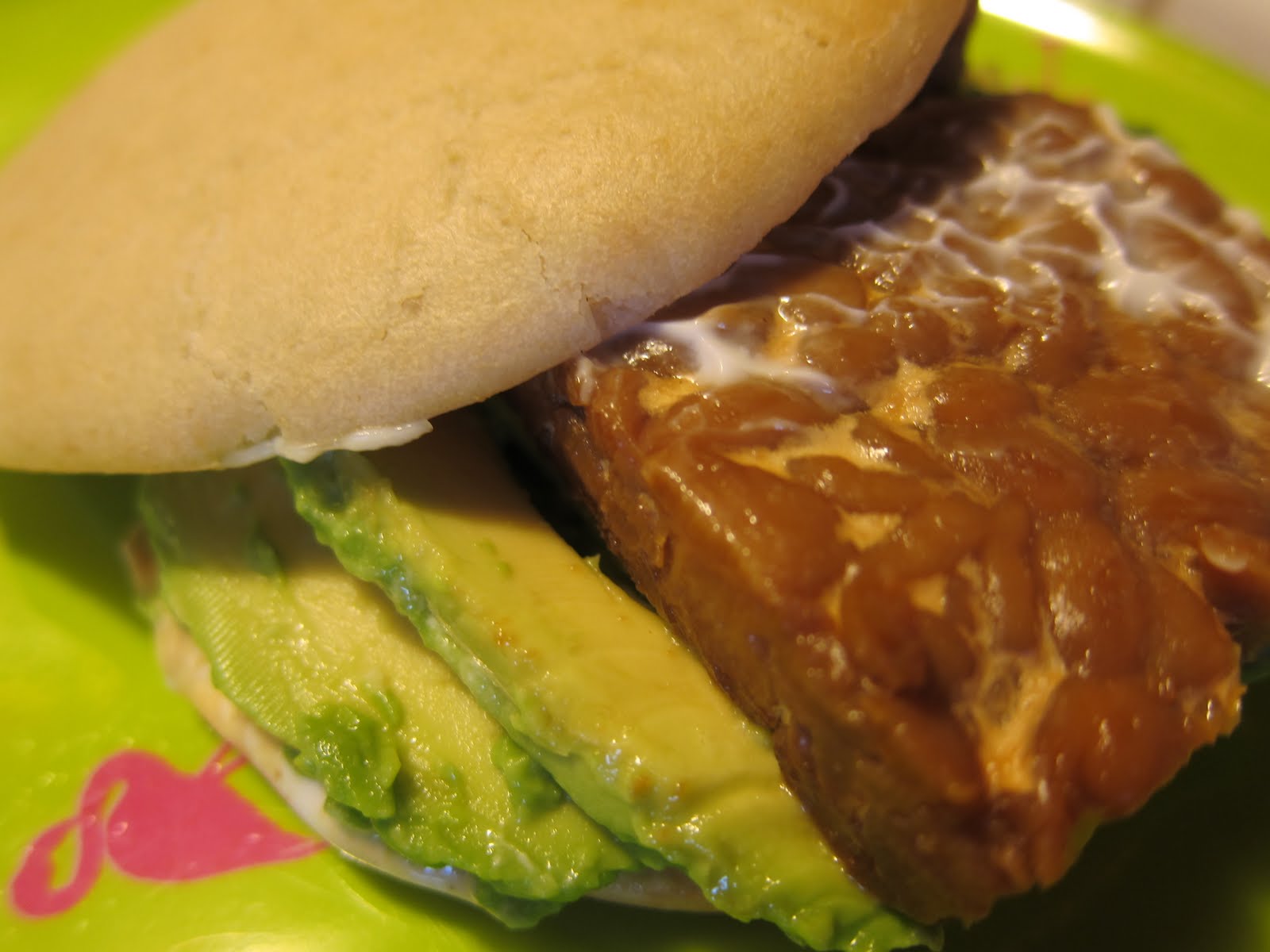 WholeFoodVegan: Gluten Free Sandwich Rounds