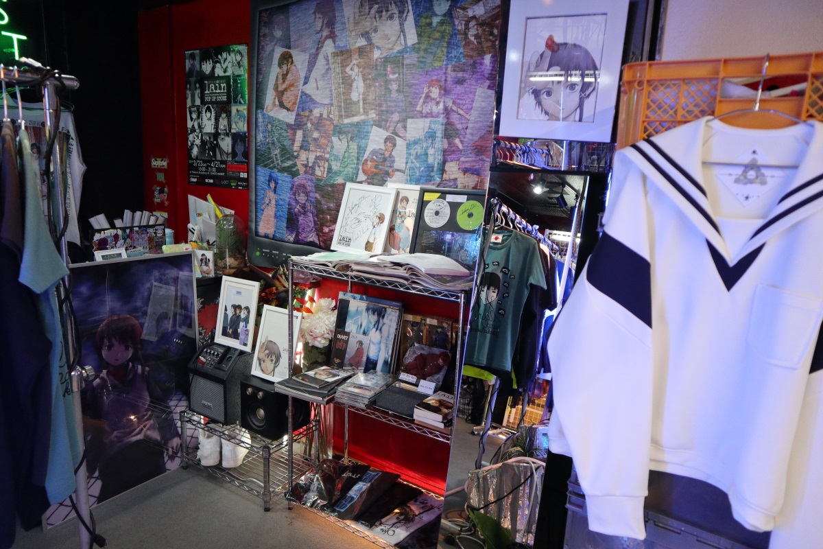 MikeHattsu Anime Journeys: Serial Experiments Lain Shop