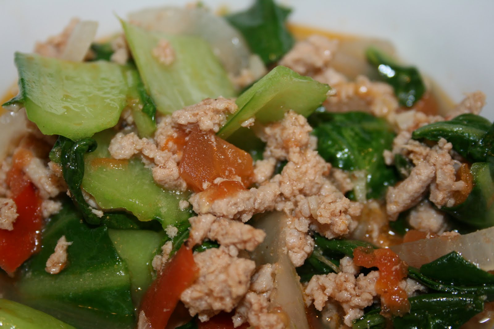 Tasty Travels... food talks, I listen: What's Cookin?: Ginisang Pechay ...