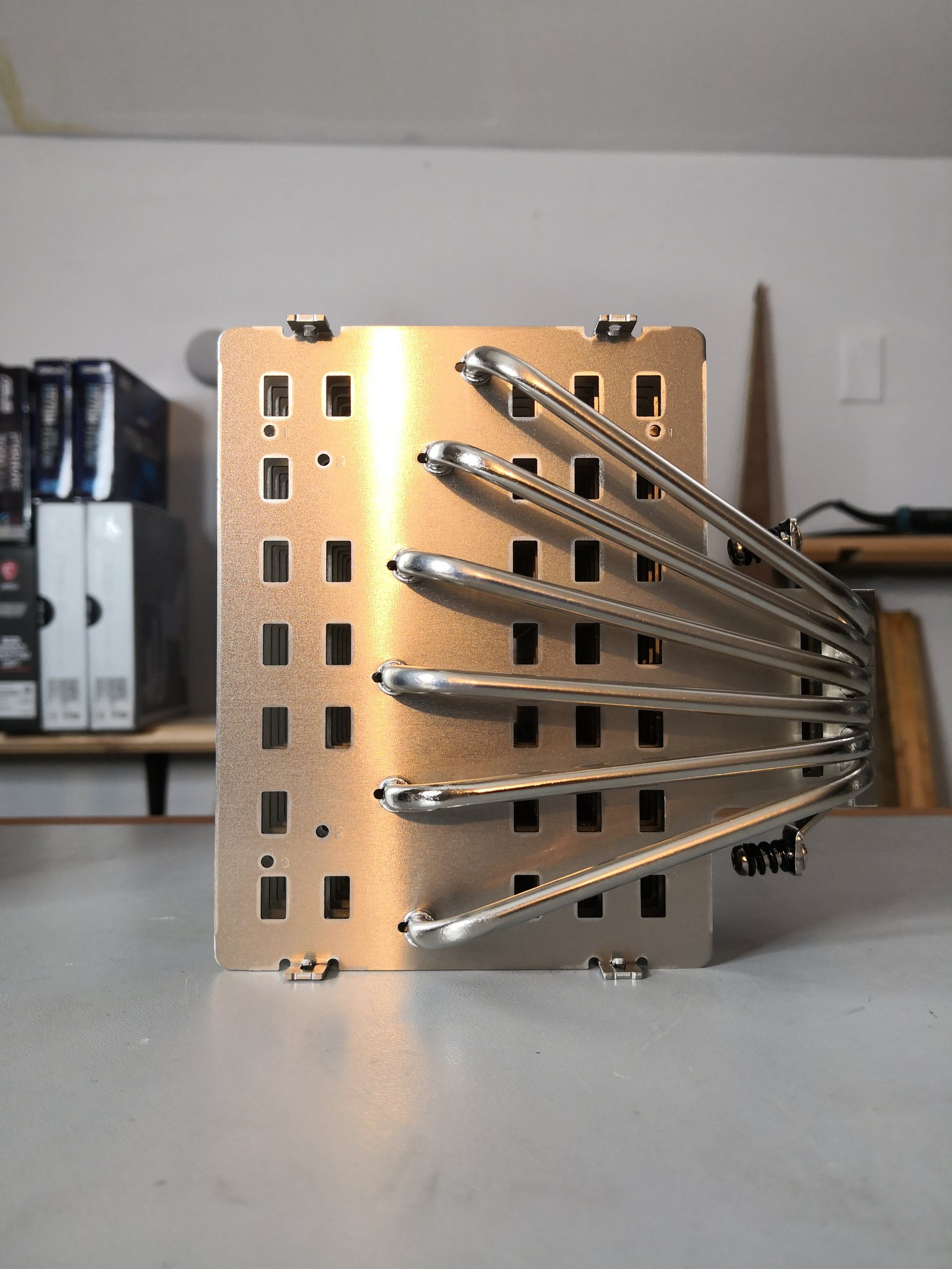 FanlessTech: Noctua's NH-P1 in all of its glory