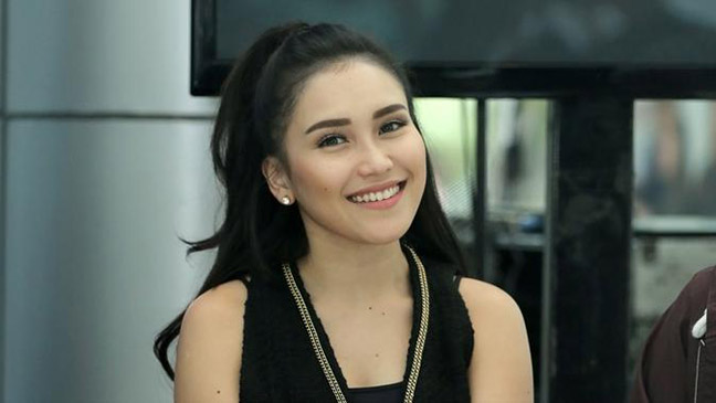 Biodata dan Profil Lengkap Ayu Ting Ting