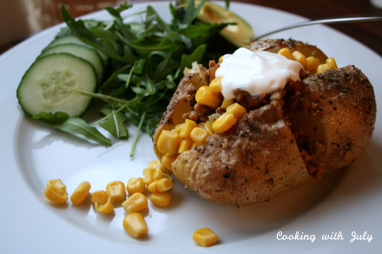 Cooking with July: Bakt potet - nok en restefest!