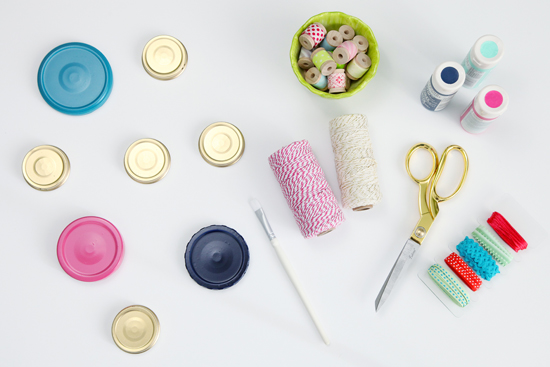 IHeart Organizing: DIY Jar Lid Labels