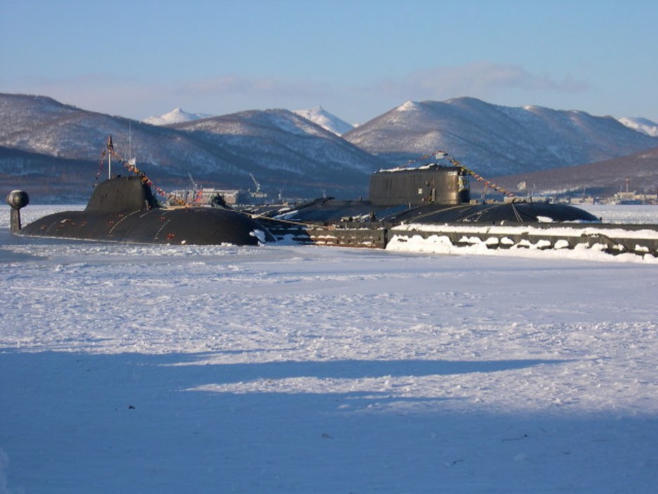 Warships-Arabic: الفصل الثالث-الغواصات-Akula I / II - Class