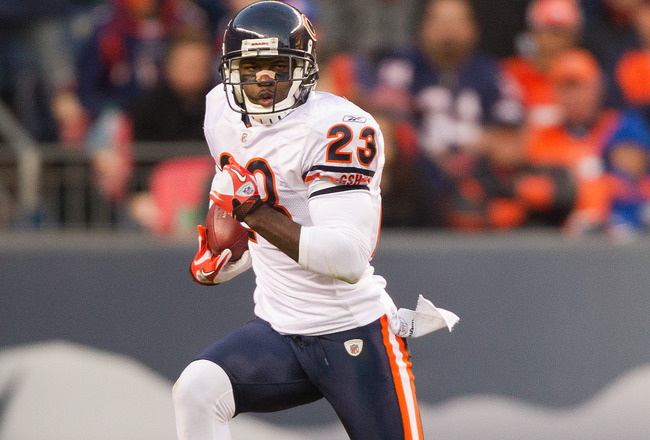 Megan Rossee: Devin Hester Profile and Pictures 2012