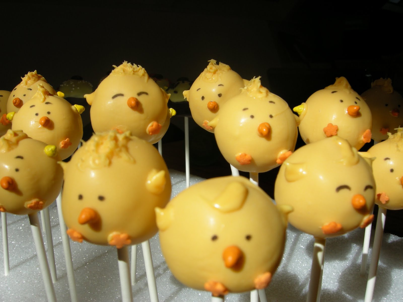 Cake Pop Insanity!: Punk Chick Pops