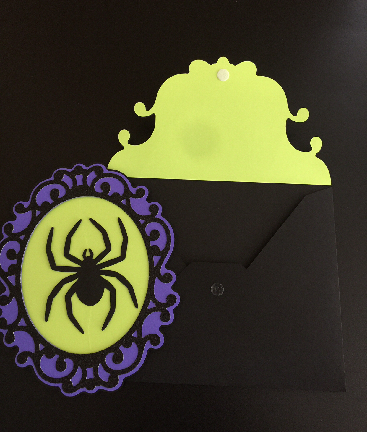 A Thing for Paper: Spinning Spider Card