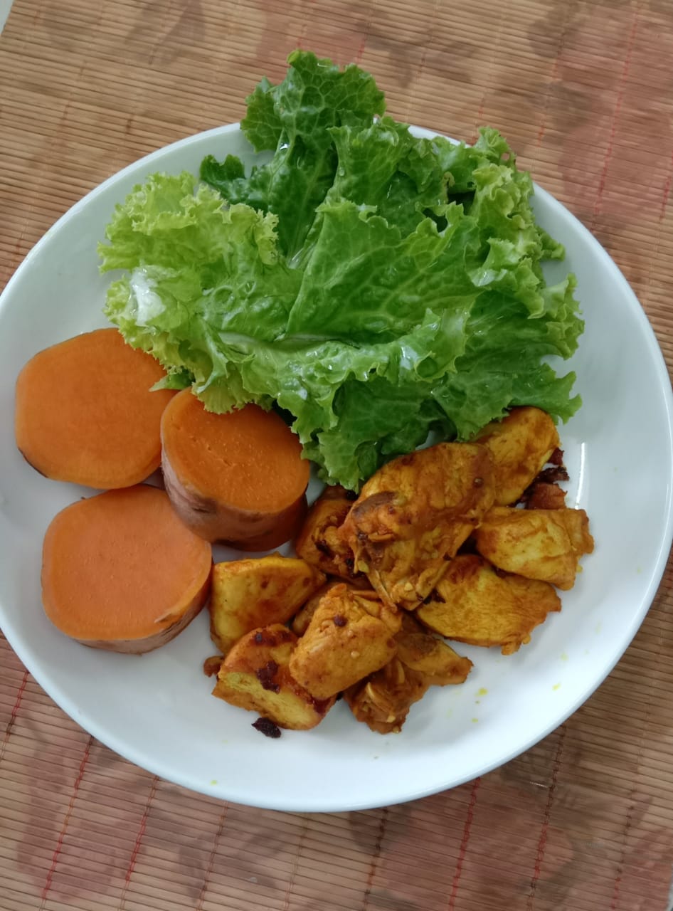 DIARI DIELA: Resepi menu sihat- Ayam Grill, sweet potato serta Salad