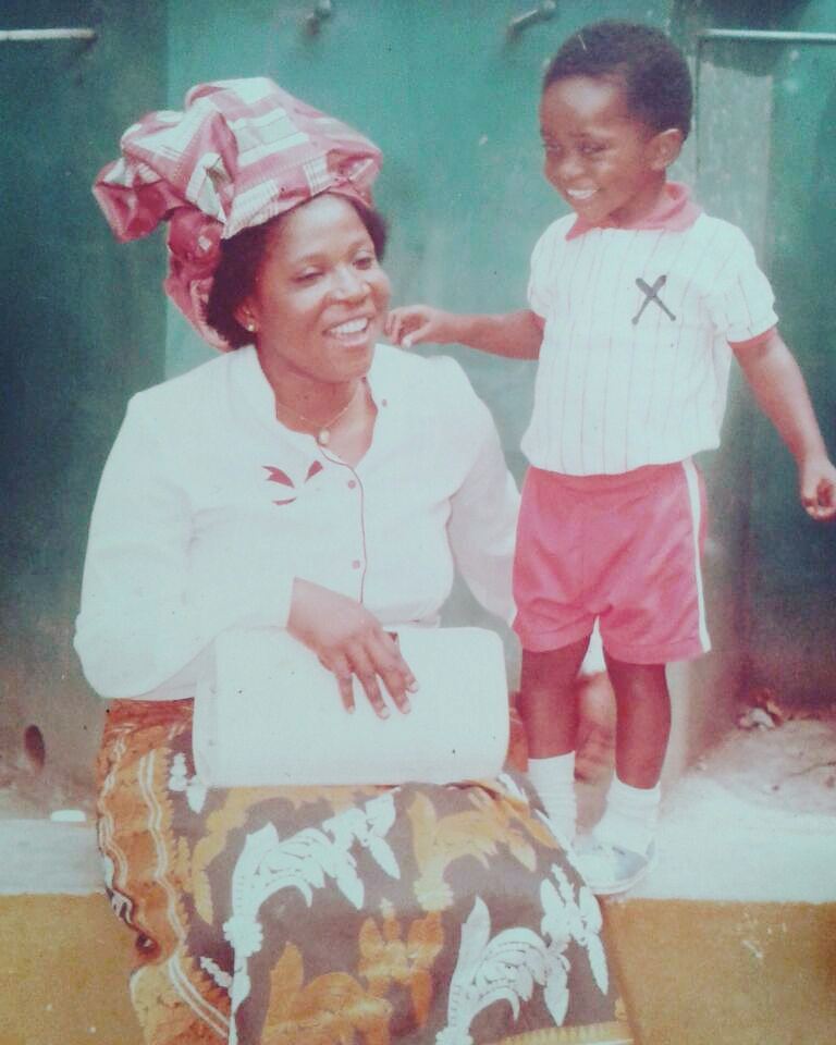 Meet rederick leonard mother (Throwback Photo childhood baby picture)