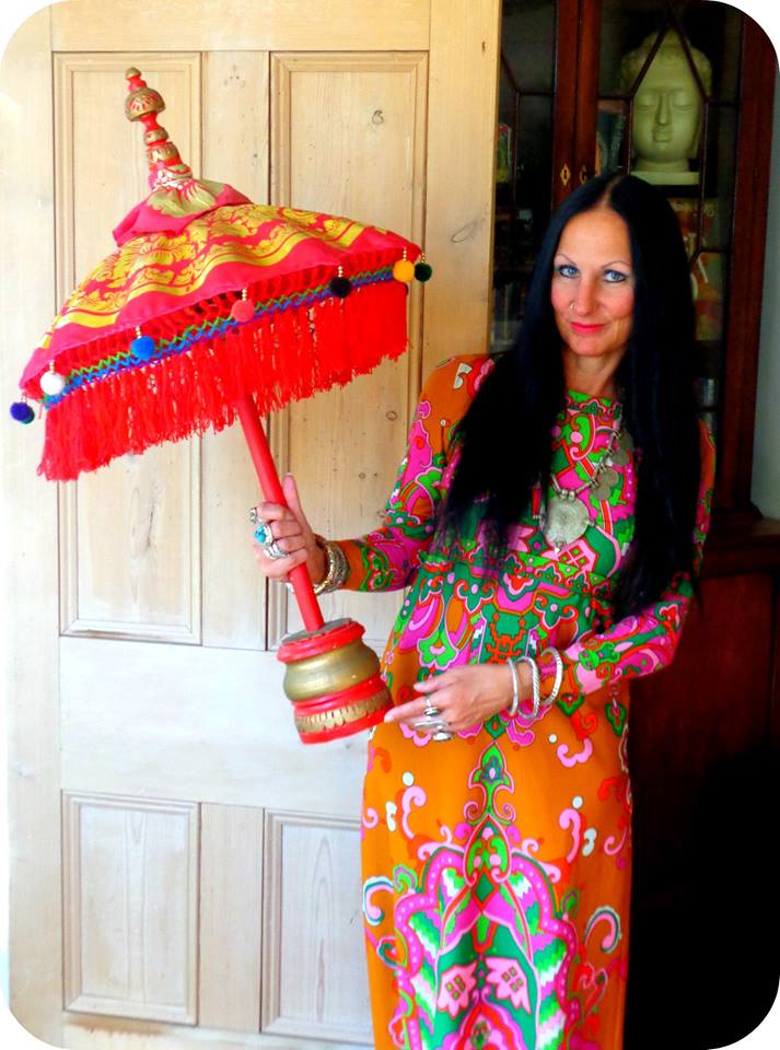 Vintage Vixen: Dressed For Excess