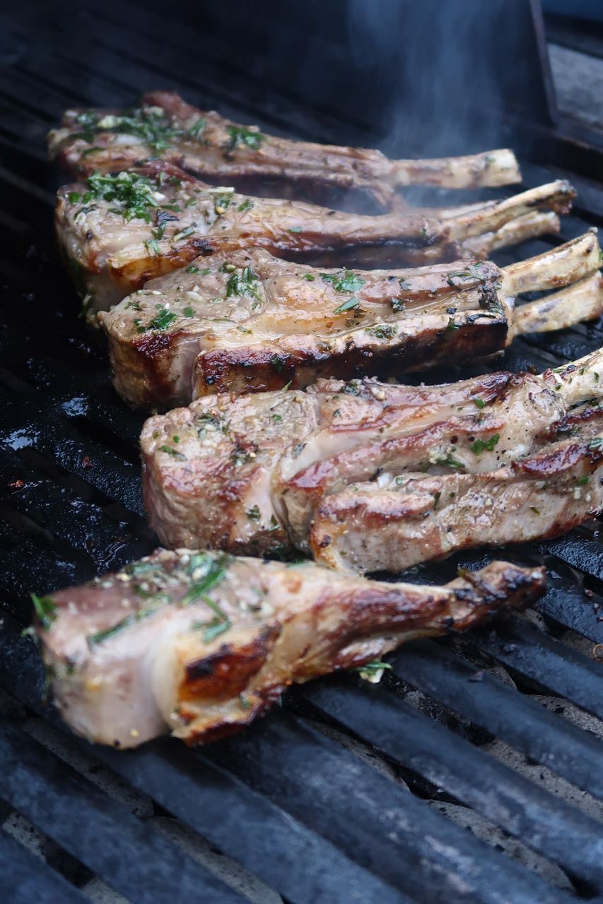 Scrumpdillyicious: Grilled Rosemary, Mint & Garlic Rack of Lamb