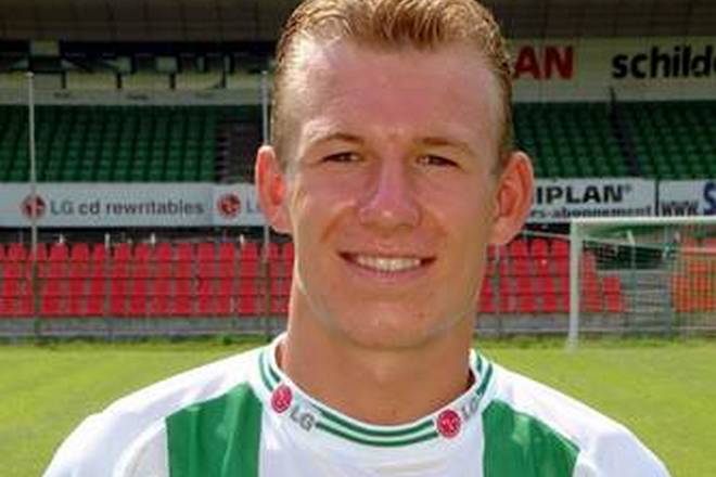 The Ultimate Guide To ARJEN ROBBEN BIOGRAPHY - The Ultimate Guide to ...