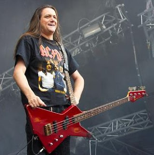 Zona Rock Dan Metal : TOM ANGELRIPPER