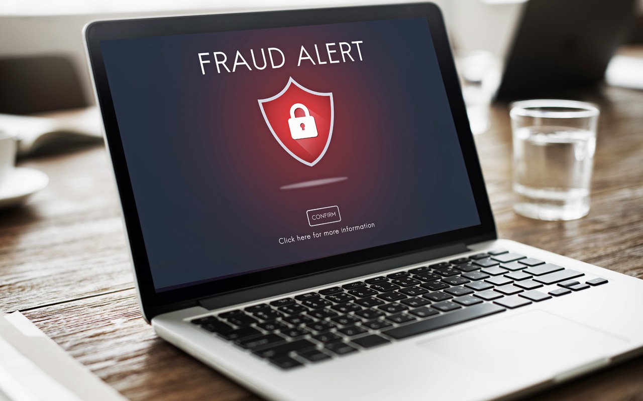 Bahaya Penipuan Online di Era Digital