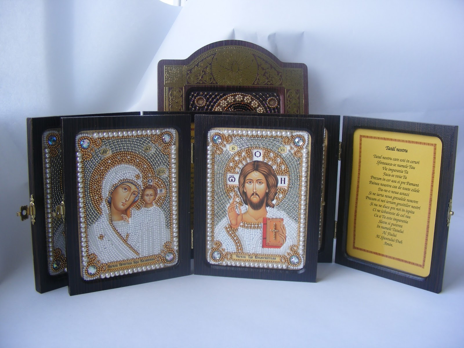 Florentina Banica: Icoane brodate cu margele