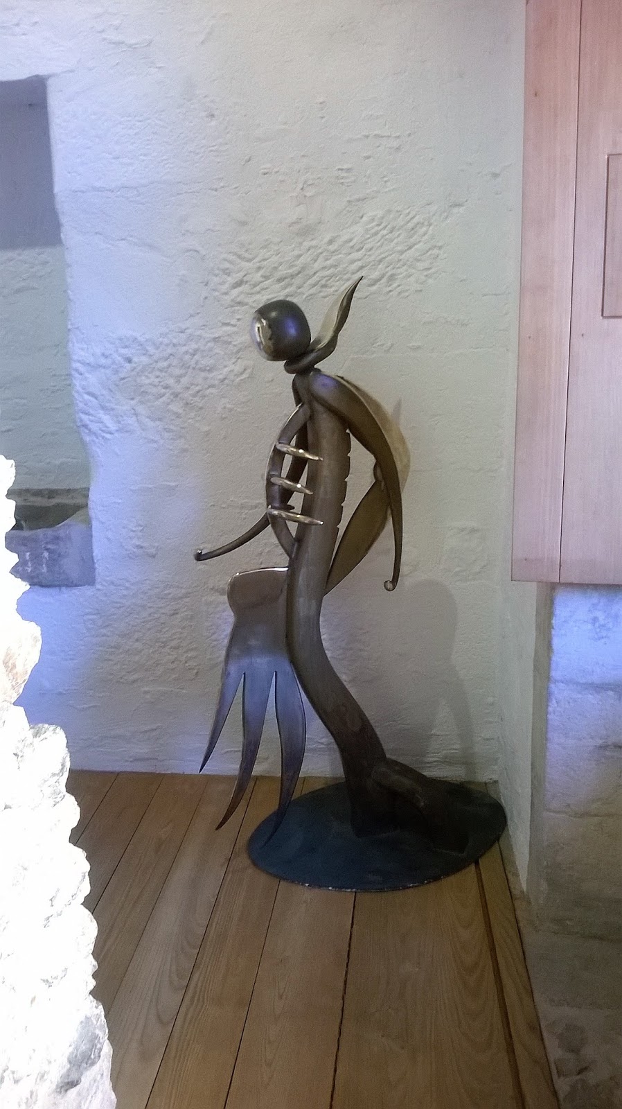 Planeta Inquietante: La escultura inquietante