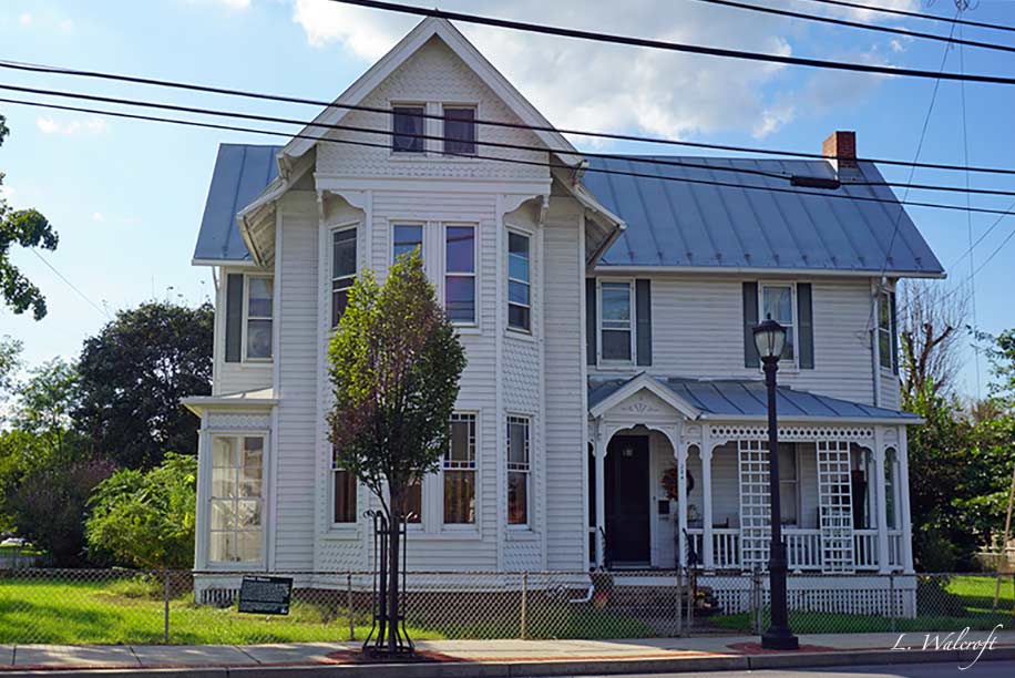 The View from Squirrel Ridge: The Dodd House in Moorefield.