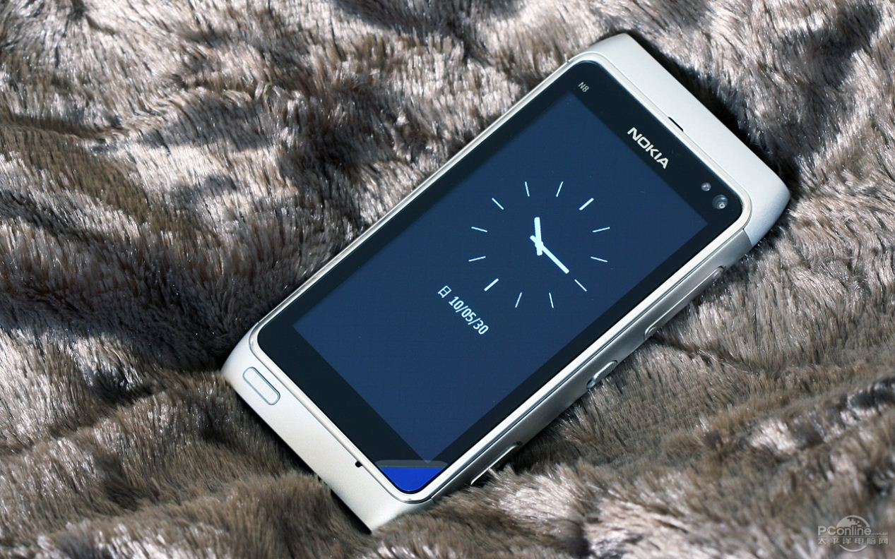 Trendy mobilephones Blog: Truly Amazed Cell phone Nokia N8