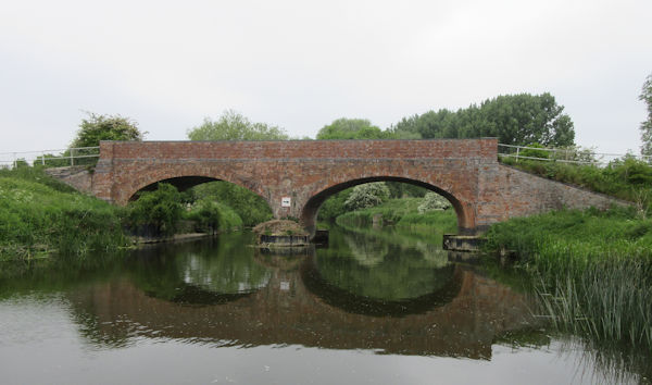 nb Alchemy: Ferry Meadows Country Park
