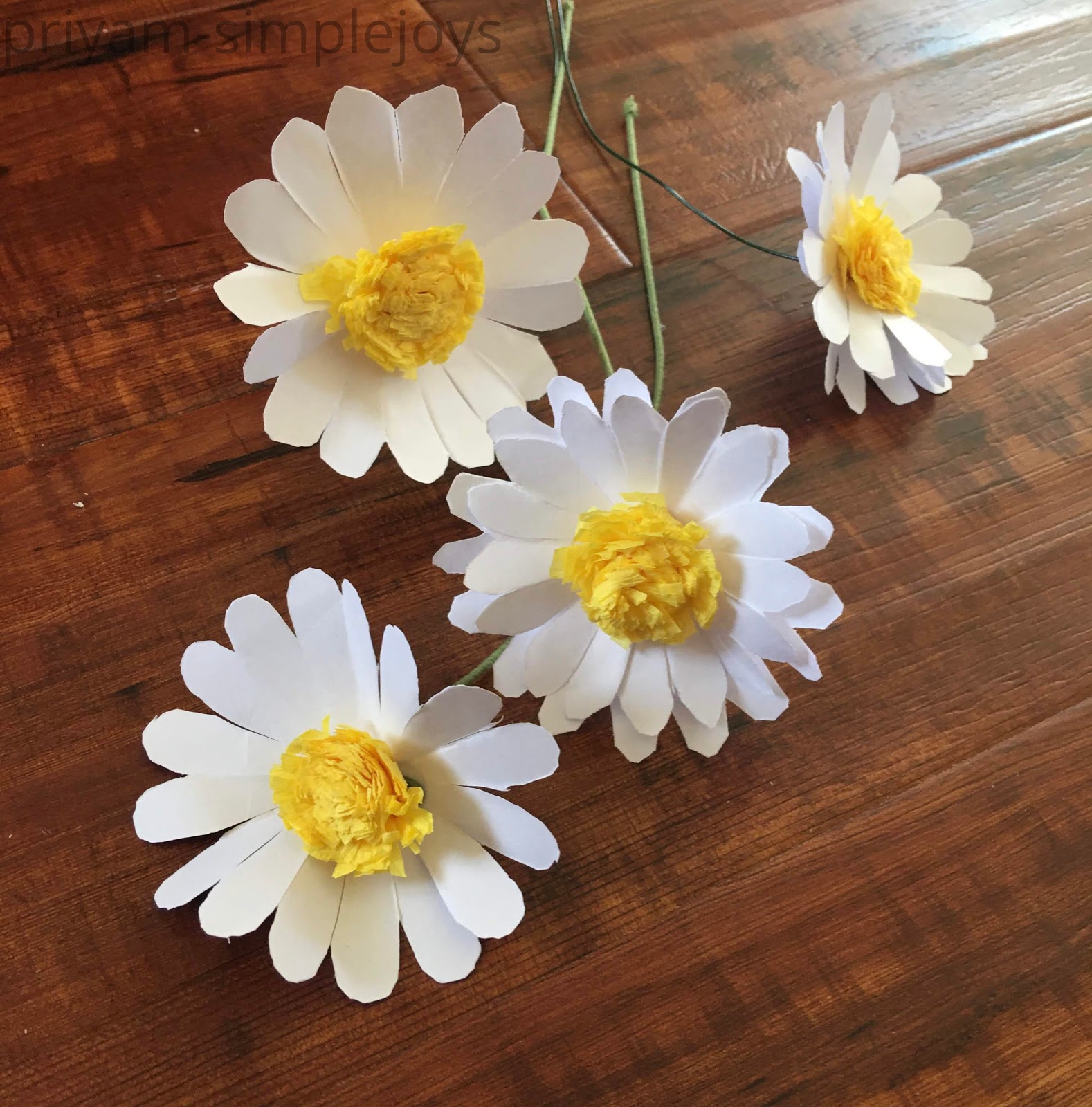 SimpleJoys: Paper Flowers