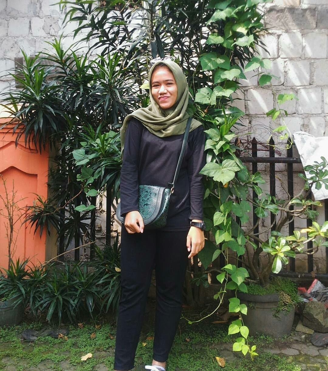 Berjilbab Kalau Udah Buka Semua Indah Banget | Skandal Foto Bokep ABG | Situs Film Porno dan ...