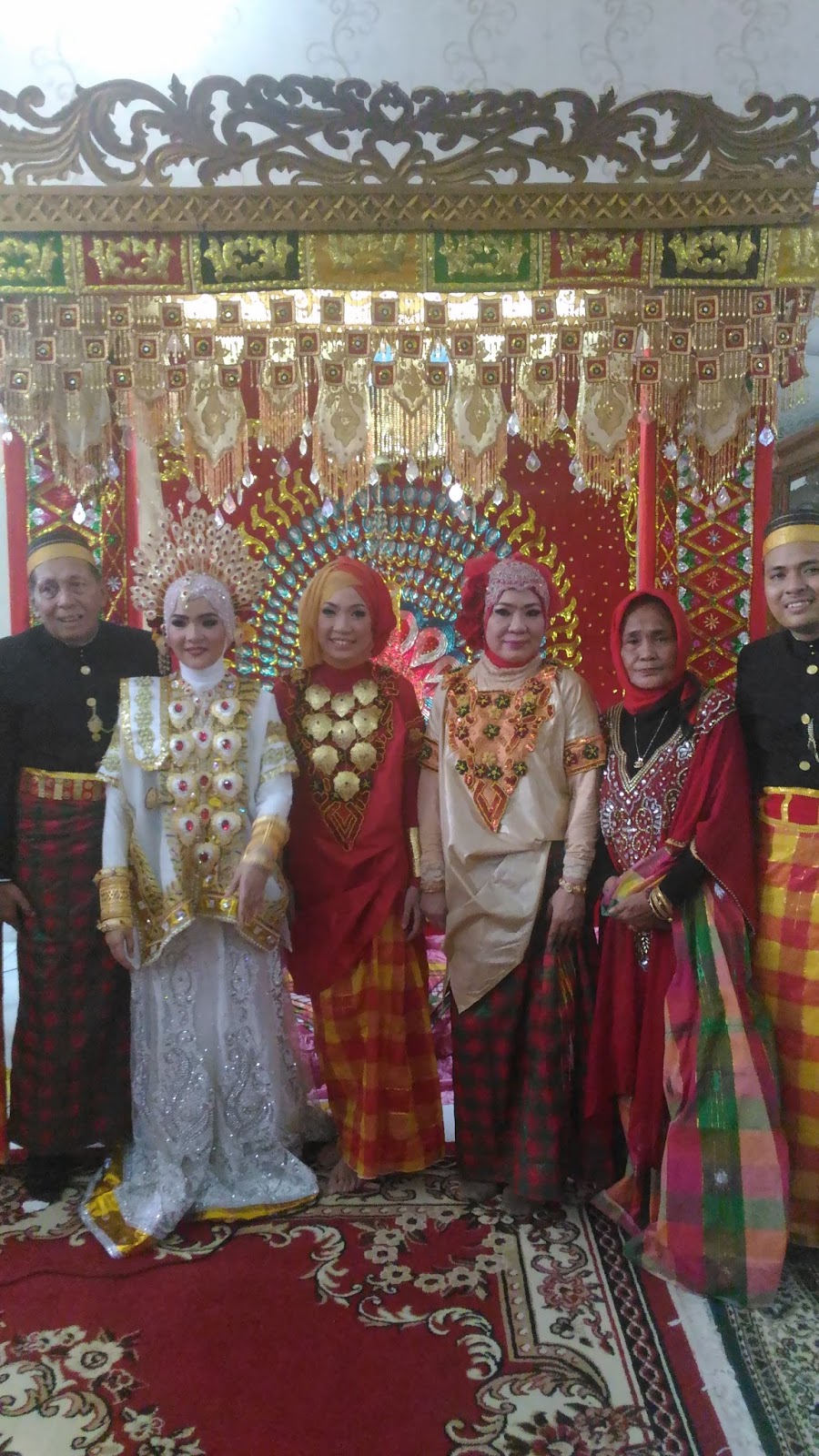 " SANGGAR NUSANTARA DOT COM " | Jakarta: Sewa baju pengantin BUGIS ...