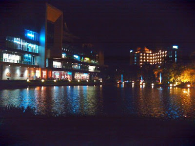 Pusat Perbelanjaan di Kota Palembang: Palembang Icon