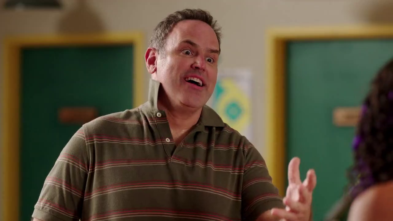 ausCAPS: Johnny Ray Meeks shirtless in Crazy Ex-Girlfriend 3-10 "Oh ...